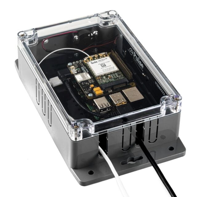 Raspberry Pi Indoor Project Enclosure - Sixfab